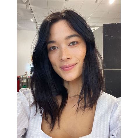 สาวนีเวียในตำนาน นางแบบโฆษณา 12 ปีก่อน ตอนนี้เป็นคุณแม่ลูกสอง จำเกือบไม่ได้