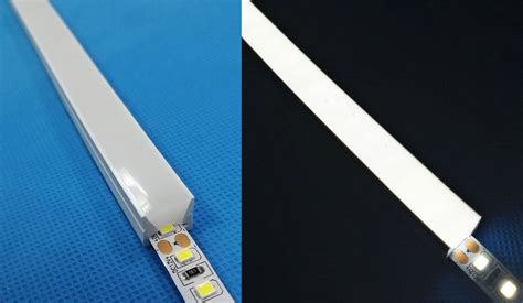 ما هو الفرق بين ضوء النيون LED وضوء الشريط LED الشركة المصنعة لشريط LED مخصص من الصين