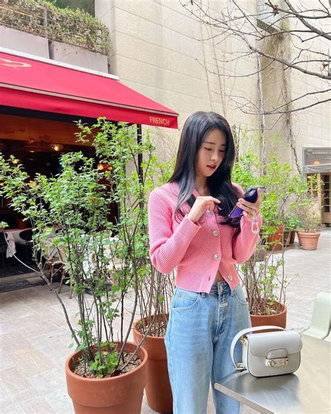 Actress Lim Ji Yeon Is Flustered By A Sexy Picture Of A Korean Actress Koreaboo