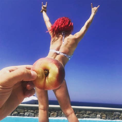 Dianne Buswell Nude