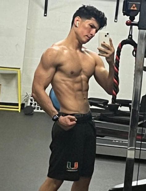 Quién Es Danny Ramirez Y Por Qué Es Conocido Su Edad Su Pareja Sus