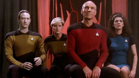 No One Should Watch Star Trek Tng Season 1 Giant Freakin Robot