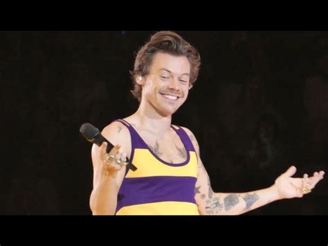 Harry Styles 2014 Laughing Zayn Malik Never Really Spoke To Harry