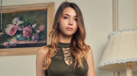 Mila Azul Age Height Net Worth Babefriend Bio Facts Wiki