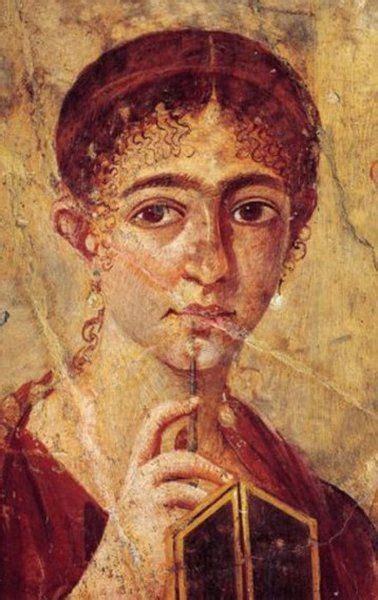 Странные эталоны женской красоты в истории