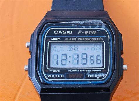 Casio F 91w Klassiker Digital Uhr 1980s Gebraucht In Kreuzlingen Für
