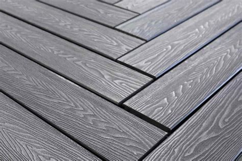 Trending And Stylish Deck Patterns And Layout Ideas For Best Look