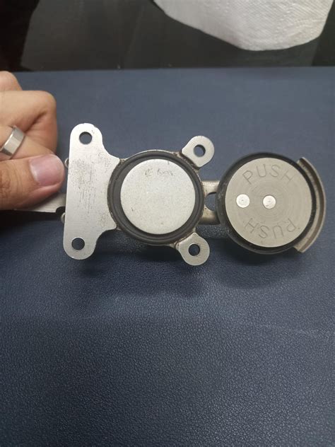 Can Someone Please Tell Me What This Is Rwhatisthis