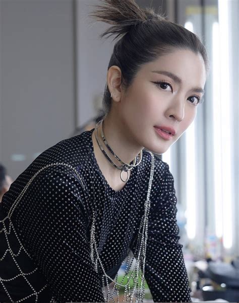 จับพิรุธ แอฟ ทักษอร ตี๋ ธนพล เมื่อปีที่แล้วในรายการ 3 แซ่บ