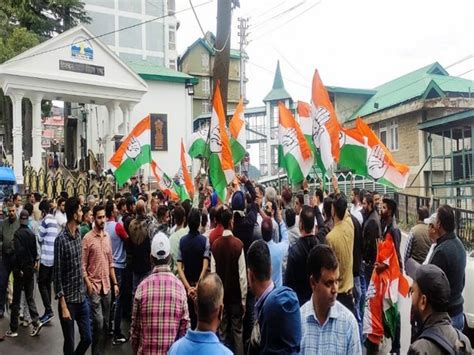 Telangana Kcr Running Dictatorial Rule 12 Members Of Tpcc Resign
