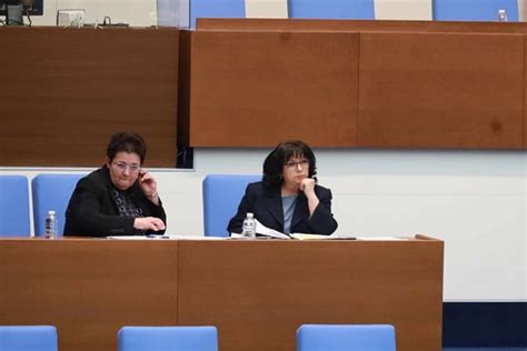 Желязков уволни Людмила Петкова като зам министър на финансите