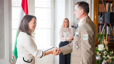 Novák Katalin Tábornoki Kinevezéseket Adott át