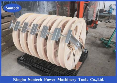 Transmission Line Single Large Diameter Conductor Stringing Blocks Bundled Conductor Stringing