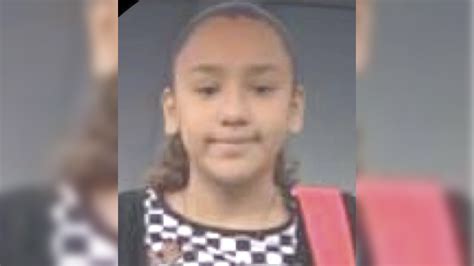 Una De Las Sobrevivientes De La Masacre De Texas Se Salvó Haciéndose