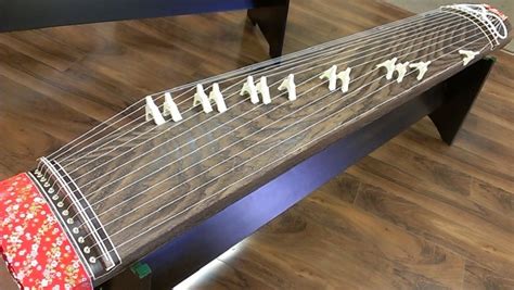13 Stringed Japanese Instrument Supporthery