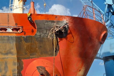 Magtrack Magnetic Crawler Industrial Cleaning Surface Preparation Derc Salotech