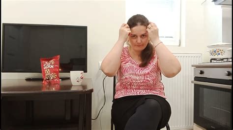 კომენტარები ჩავრთე ️ ️შილაქი მინდა გავიკეთო💅💅 Youtube