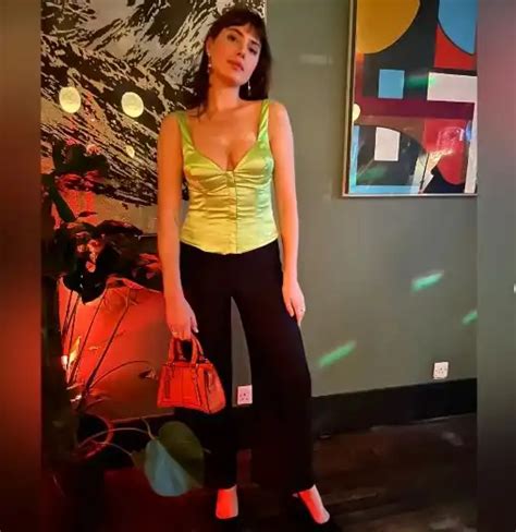 Genevieve Gaunt Biography Height Life Story Super Stars Bio