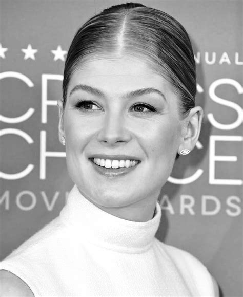 Gleaming Rosamund Pike Born On January 27 1979 In London England Is One Of Britains Most