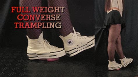 Girlfriend Full Weight Trampling In Platform Converse Double Close