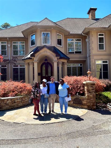 Nicholas Borowski On Linkedin Had The Pleasure Of Showing The Wonderful Staff Members At