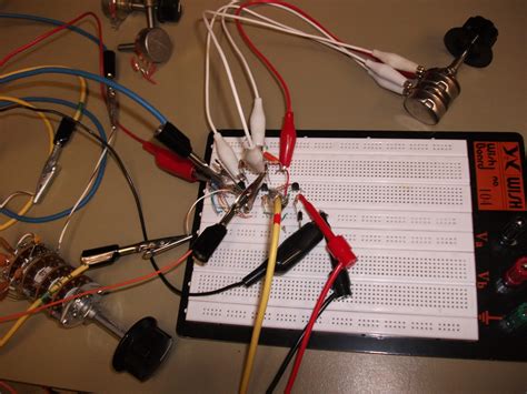 Square Wave And Pulse Generator