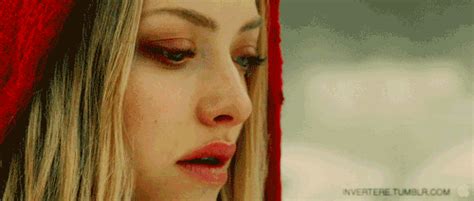 Amanda Seyfried Red Riding Hood 
