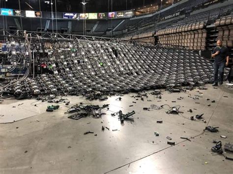 Videowall Crashes Down In Las Vegas Inavate