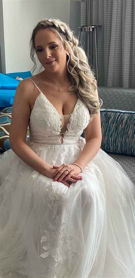 Inappropriate Wedding Dresses That Show Too Much 60 Photos