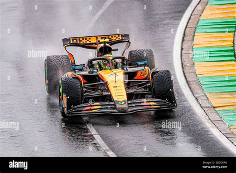 Lando Norris Gbr Mclaren Formula 1 Team Mclaren Mcl39 Mercedes