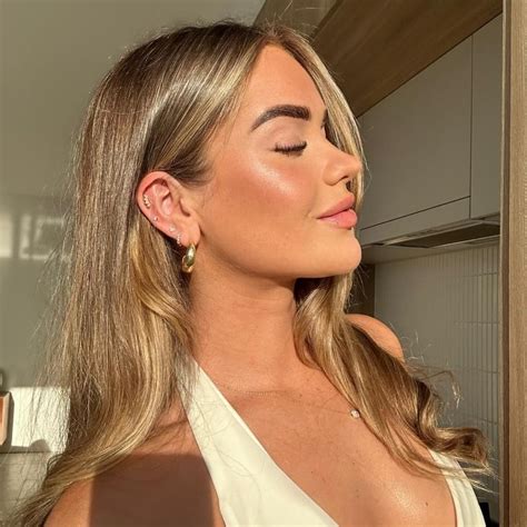 Skye Sutton Superlink