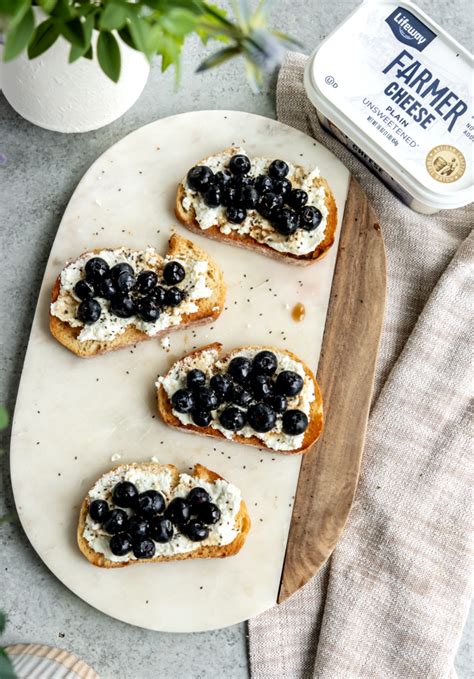 Blueberry Chia Toast With Farmer Cheese