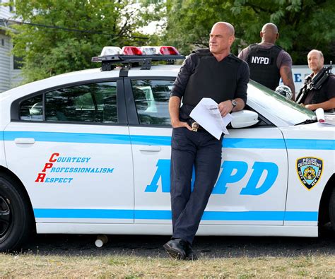 Christopher Meloni New York Unité Spéciale Pose Nu Lacteur De 61 Ans Fier Dêtre Un Zaddy