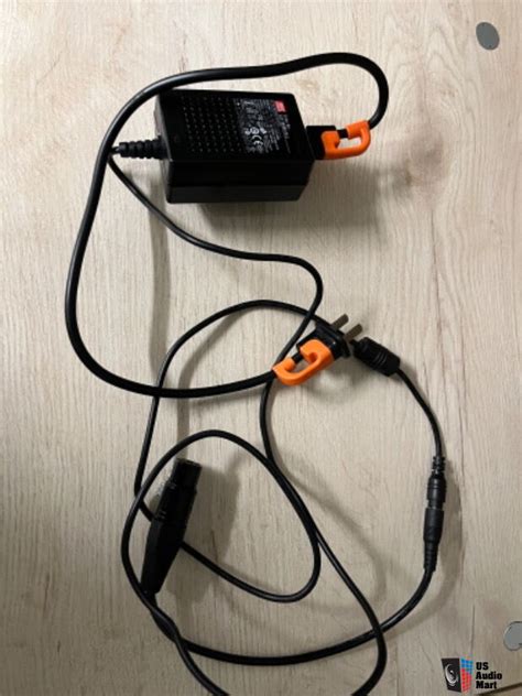 Titans Audio Lab Helen Digital Processor Reclocker Jitter Reducer Signal Enhancer Photo