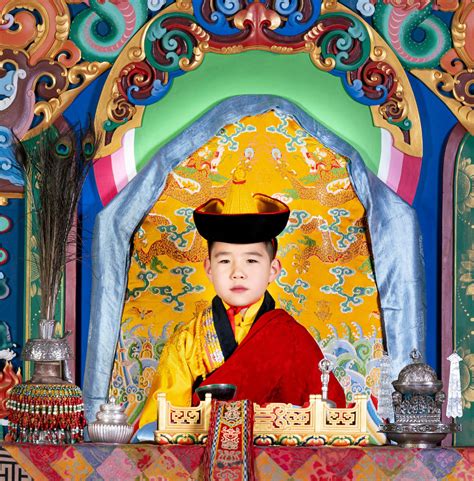 Гандантэгчэнлин Оройн дээд Очирдара Аравдугаар Богд гэгээн Жэвзүндамба хутагт танд лагшин