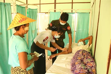 မုံရွာမြို့နယ်နှင့် မဟာအောင်မြေမြို့နယ်တို့ရှိ သံဃာတော်များနှင့် ဒေသခံပြည်သူများ အား ကျန်းမာရေး