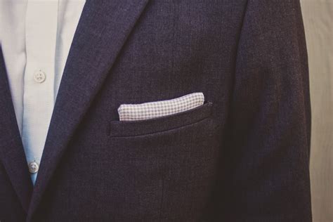 How To Fold A Pocket Square Three Stylish Techniques Manmadediy