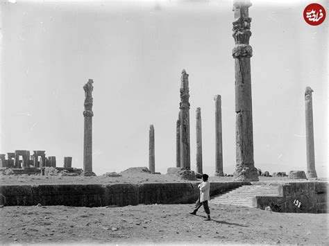 عکس نمایی عجیب از ویرانه‌های تخت جمشید ۱۲۰ سال پیش قبل از کاوش‌های