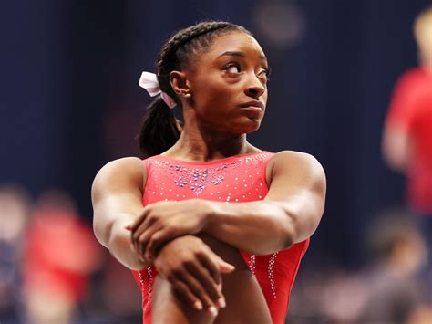 Simone Biles And Her Mom Just Cried Together After Her Sexual Assault Self