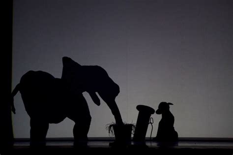 Pilobolus Shadowland Neo2 Magazine