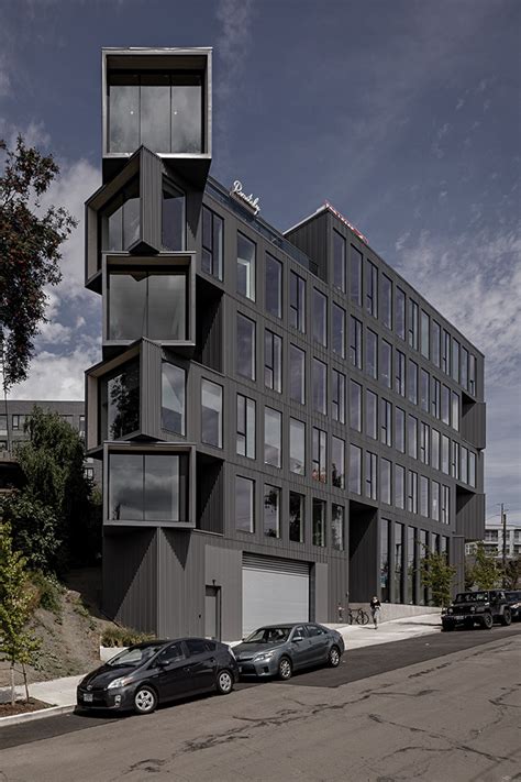 Portland Flatiron Dynamic Design With Cuts