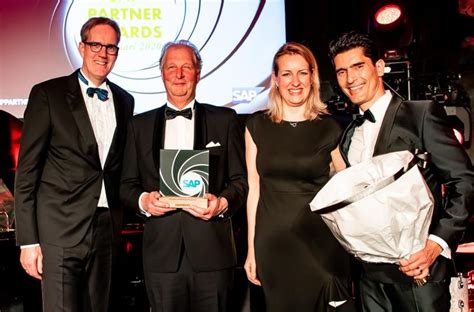 Opentext On Linkedin Teamopentext 15 Comments