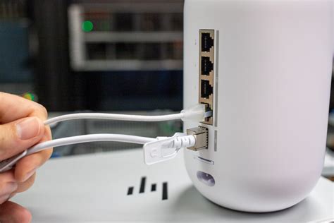 Ubiquiti Dream Router 7 評測：wifi 7、10gbe 和 Unifi 功能集於一身