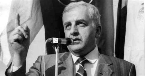 დღეს საქართველოს პირველი პრეზიდენტის ზვიად გამსახურდიას დაბადების დღეა