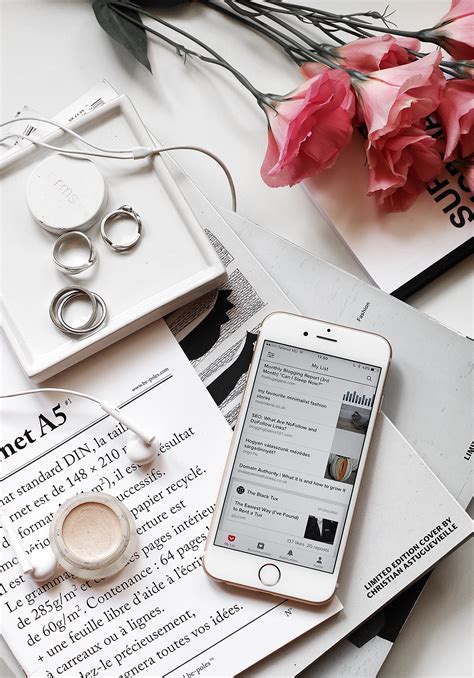 It S Time To Declutter Your Social Media Life The Lifestyle Files