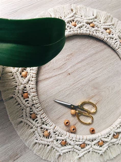 Marta Rosu00e1rio Adlı Kullanıcının Macramé Panosundaki Pin Örgü Bileklik Modelleri Makrome