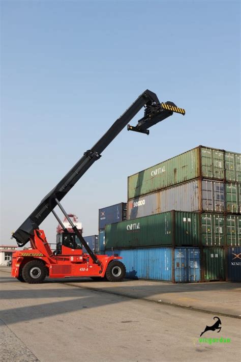 Reach Stacker Reach Stacker