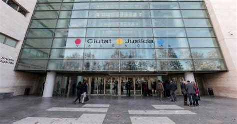 Juzgan En Valencia A Un Hombre Por Abusar Sexualmente De Su Hija Y De
