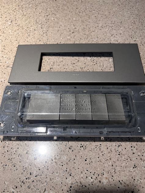 르그랑 아테오 유럽형 5구 스위치 당근 중고거래