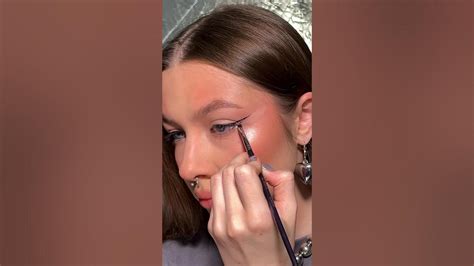 Как нарисовать стрелки на нависшем веке визажистмосква макияжмосква Makeuptutorial Youtube